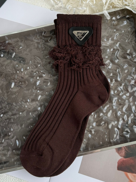 Носки Женский Miu Miu размер универсальный Египетский хлопок Фитнес На любой сезон кофейный