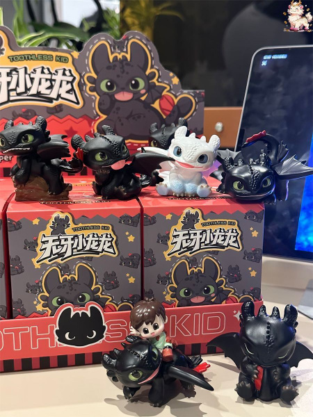 Слепая коробка с милым Toothless из "Как приручить дракона" купить на ...