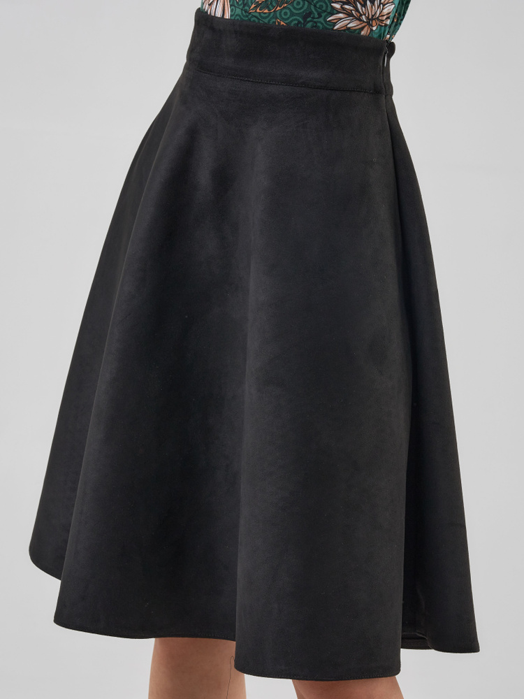 Юбка Женский Sherbi черный Замша в складку, размер 42 Молния На любой ...