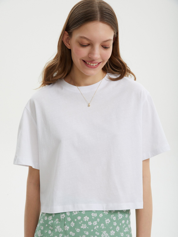 Футболка Женский nice&easy белый Короткий, размер 44 Хлопок Повседневный Узбекистан, рост 164 ...