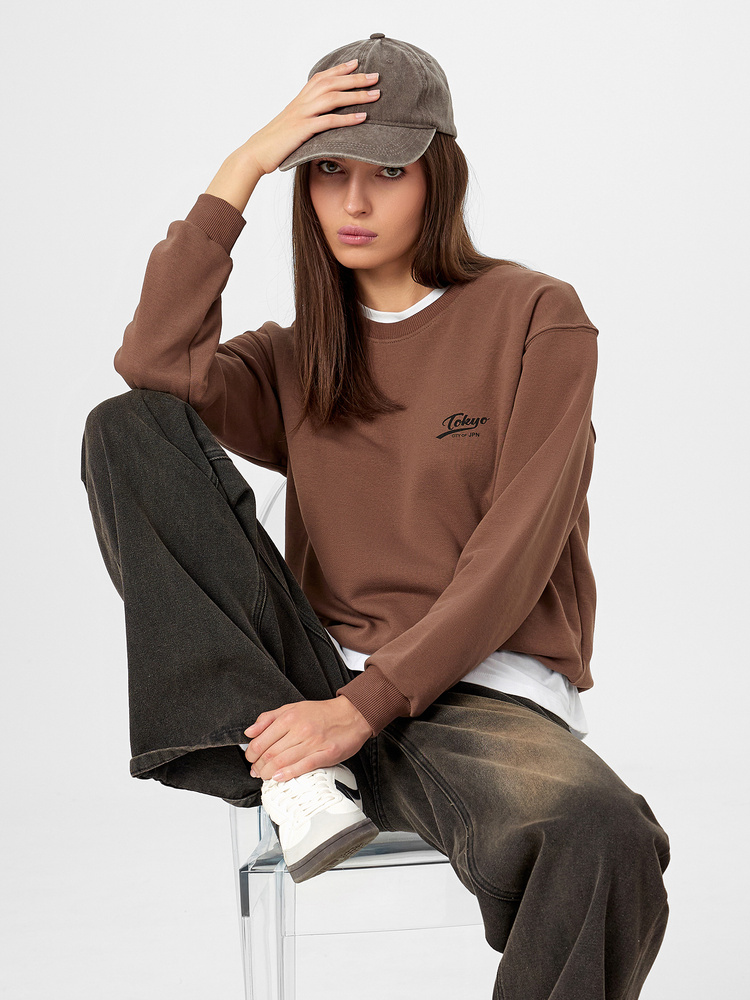 Свитшот Женский Mark Formelle коричневый Без застежки Футер, размер 48 свободный Длинный Надписи ...