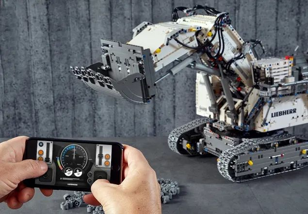 Конструктор LEGO 42100 Экскаватор Liebherr R 9800,4108 деталей, 12 ...