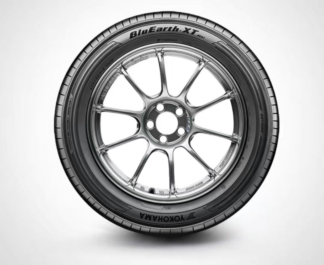Yokohama BluEarth-XT AE61 Шины летние 215/65 R17 99V AE61C 215/65R17 ...