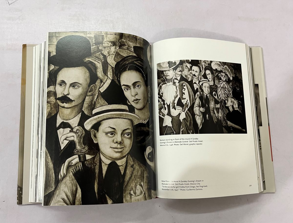 Frida Kahlo: Her Photos/ Коллекция фотографий Фриды Кало купить на OZON ...