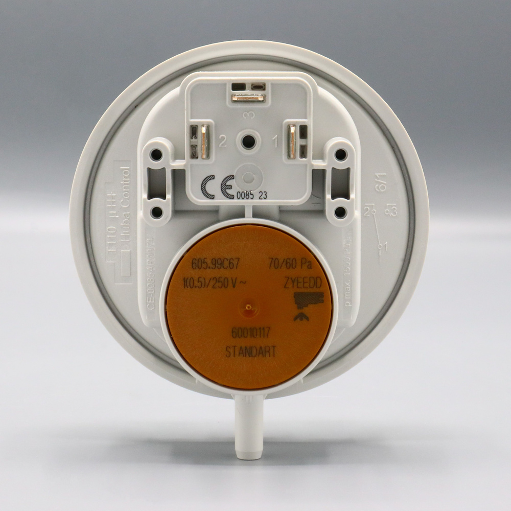 Прессостат (реле давления воздуха) Huba Control 70/60 Pa для котлов ...
