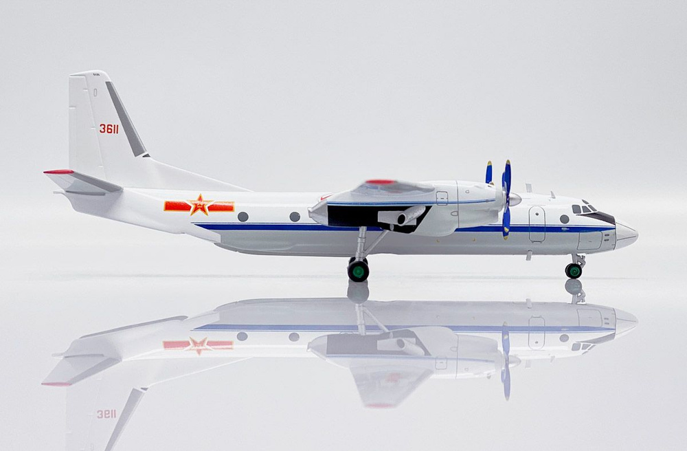 Готовая модель самолета Антонов Ан-26 купить на OZON по низкой цене ...