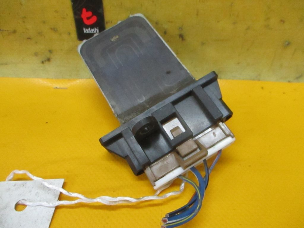 Резистор отопителя с пробегом Nissan Cube Z10 купить на OZON по низкой ...