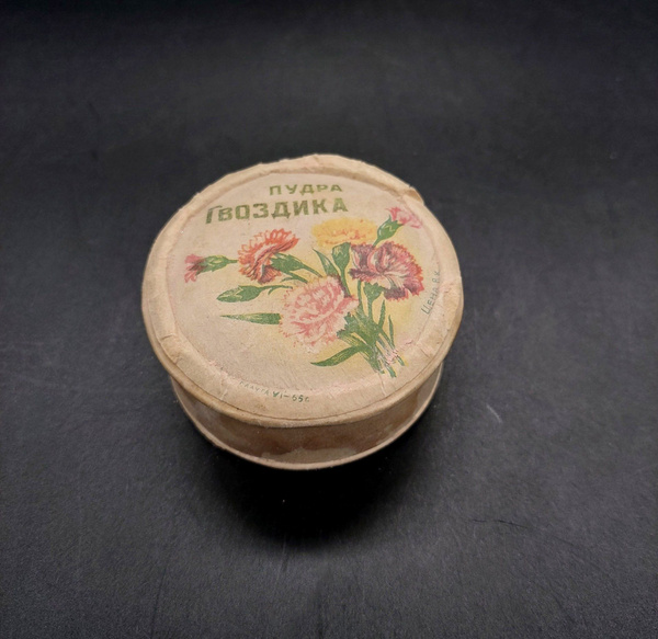Пудра винтажная Гвоздика, картон, пудра, Фабрика Новая заря, СССР, 1965 г. купить на OZON по ...