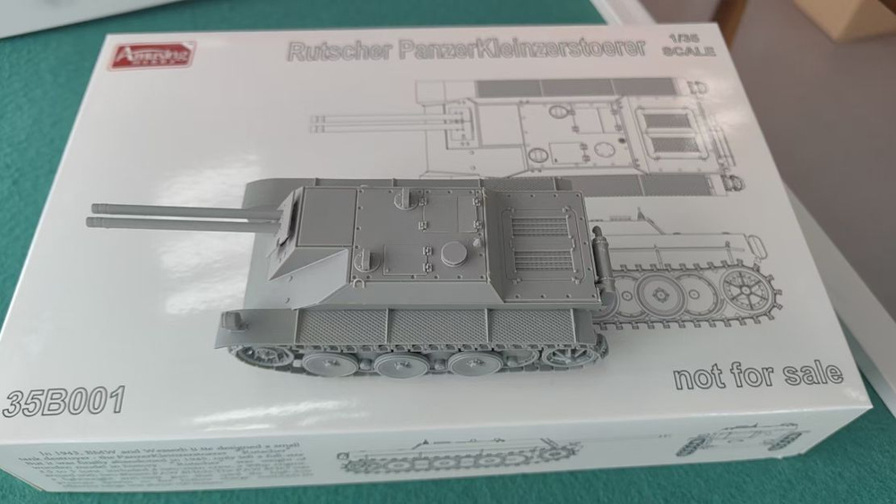 Сборная модель Amusing Hobby 35B001 1/35 Немецкий истребитель танков E ...