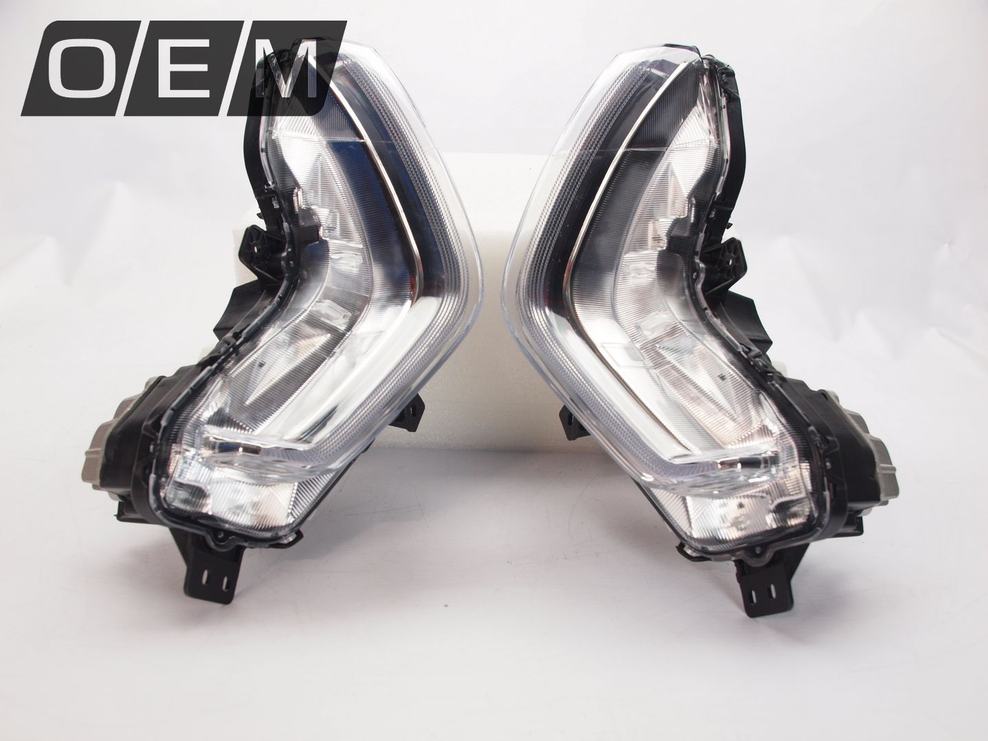 Ходовые огони Haval Jolion 4137100XST01A, 4137101xst01a, Хавейл Джолион ...