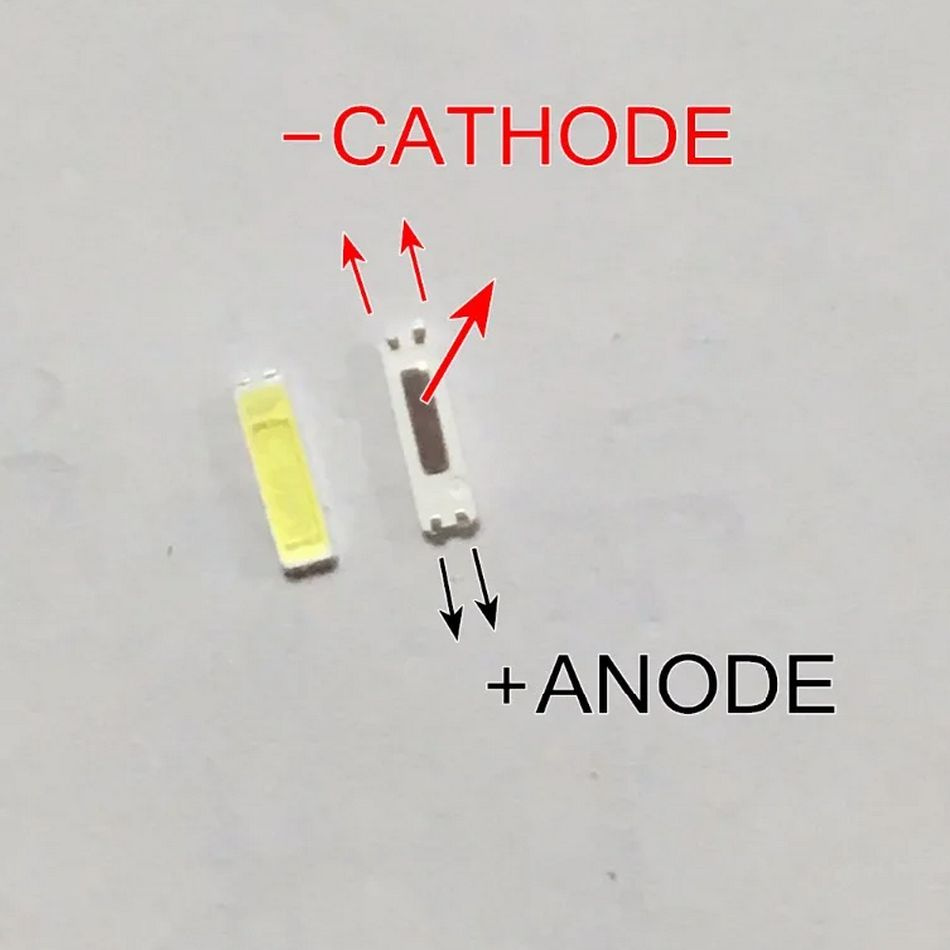 Универсальный светодиод SMD LED 3V 0.5Вт 7020 54Lm минус в середине ...