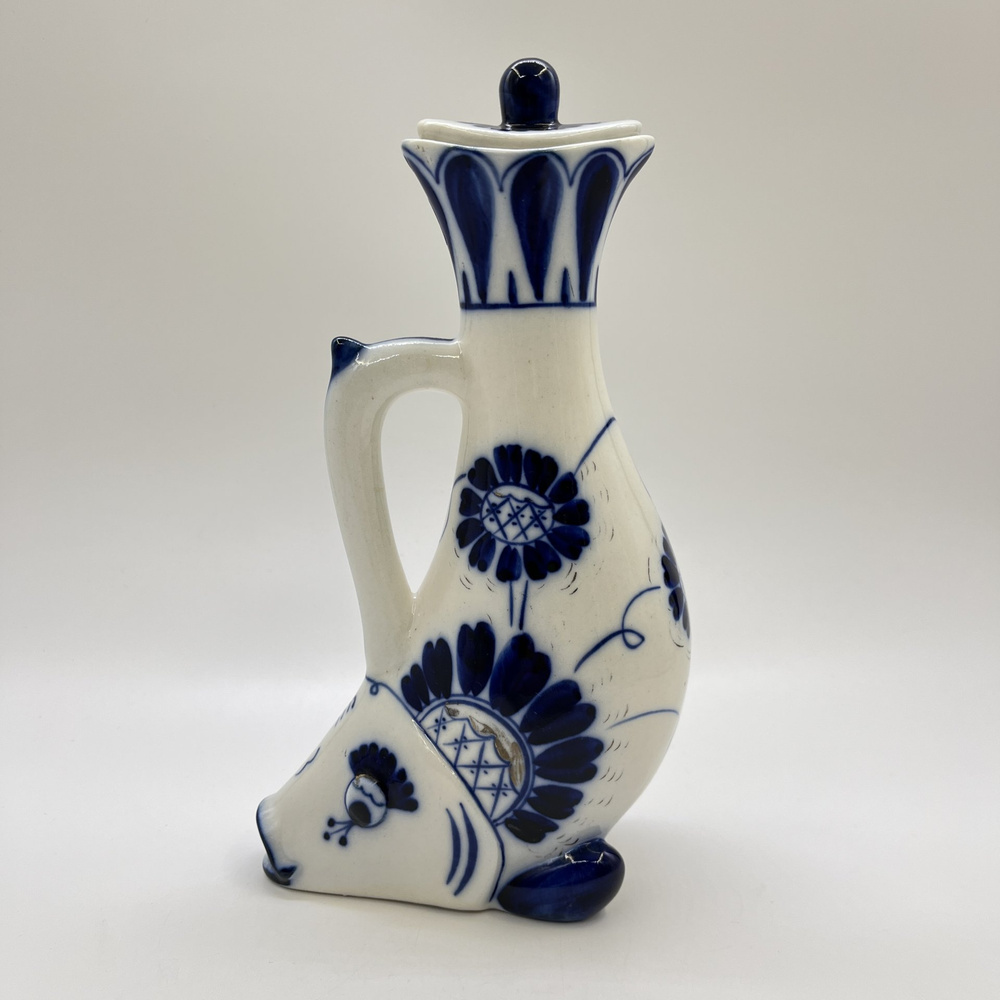 Штоф "Рыбка", Турыгинский фарфоровый завод артели Художественная керамика Гжель СССР 1950-1960 ...