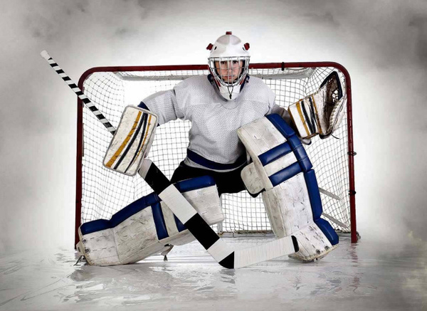 Фотообои на стену бесшовные, Master Fresok Вратарь в защите В275 см х Ш378 см, артикул 122-560 ...