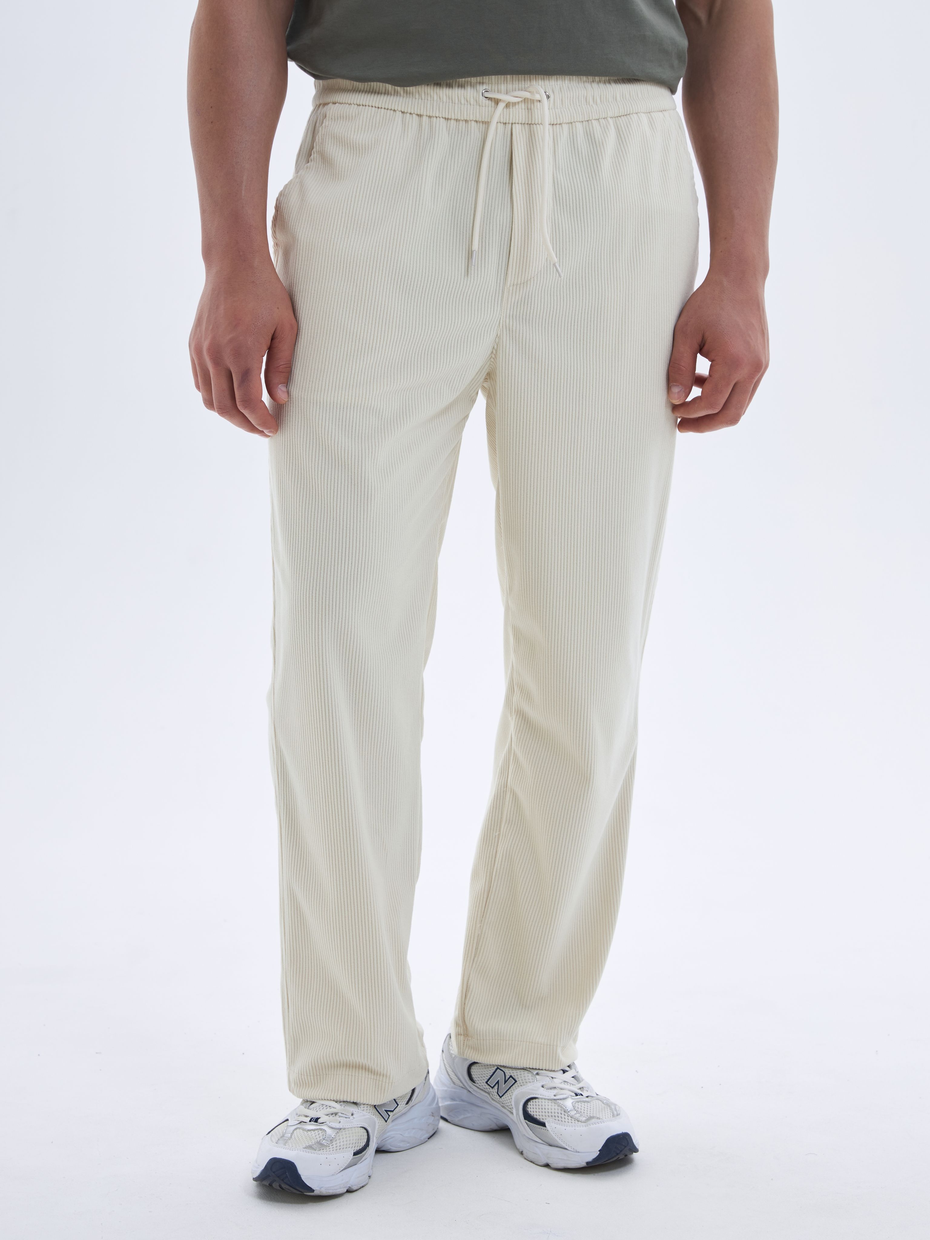 Брюки Мужской CR кремовый Повседневный, размер 46 Завязки прямой ...