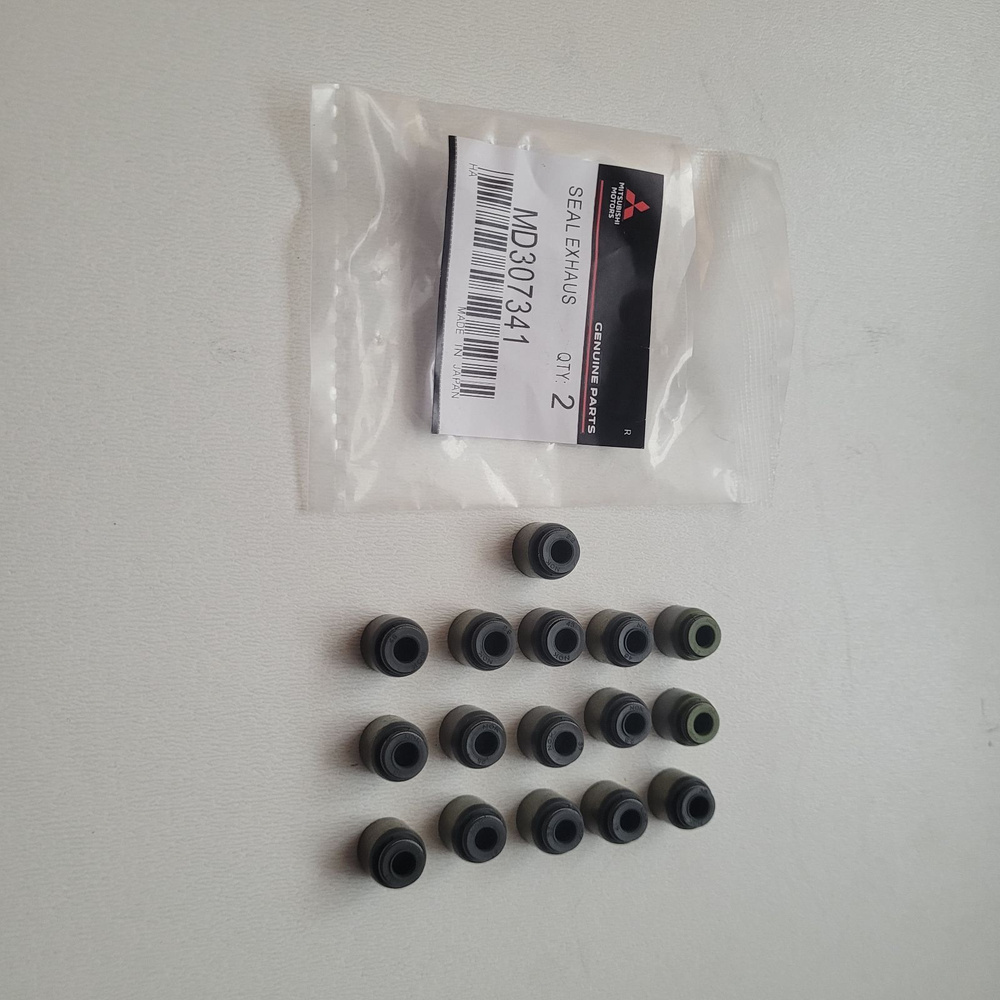 Оригинальный комплект маслосъемных колпачков Lancer 9 ( 16 штук ) 1.6 ...