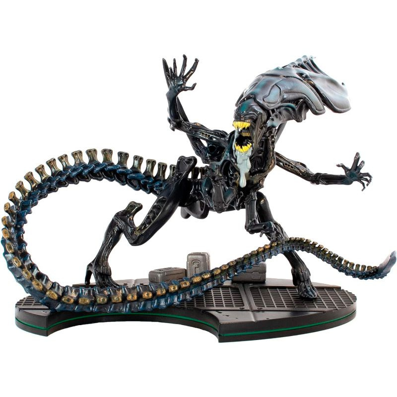 Фигурка QMx Q-Fig Max Elite Alien Queen Королева Чужих купить на OZON ...