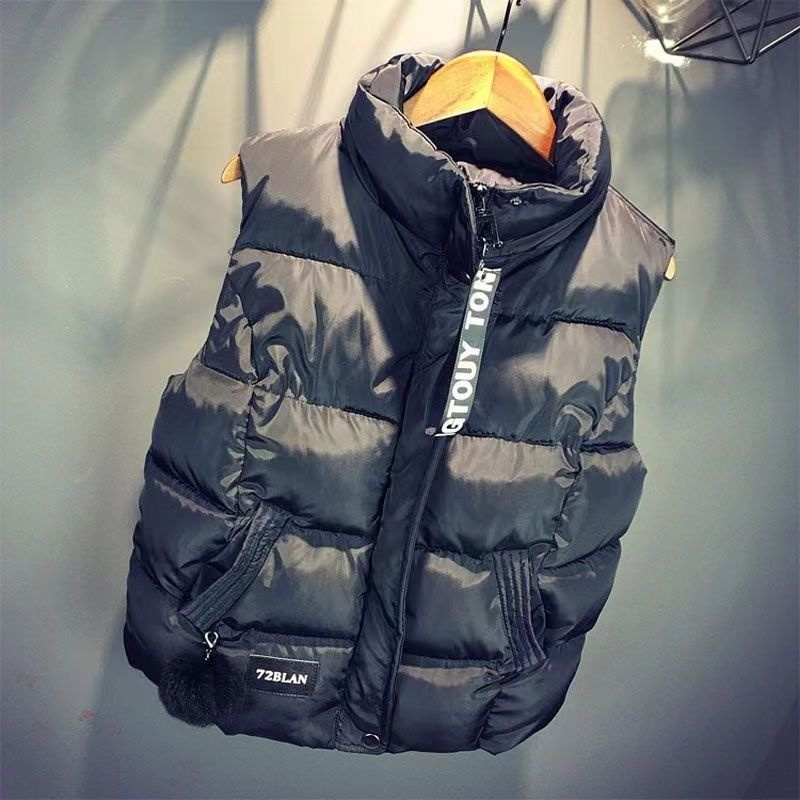 Жилет утепленный Женский SYJWY Бахрома черный, размер 46 Полиэфирное волокно Полифайбер Молния ...