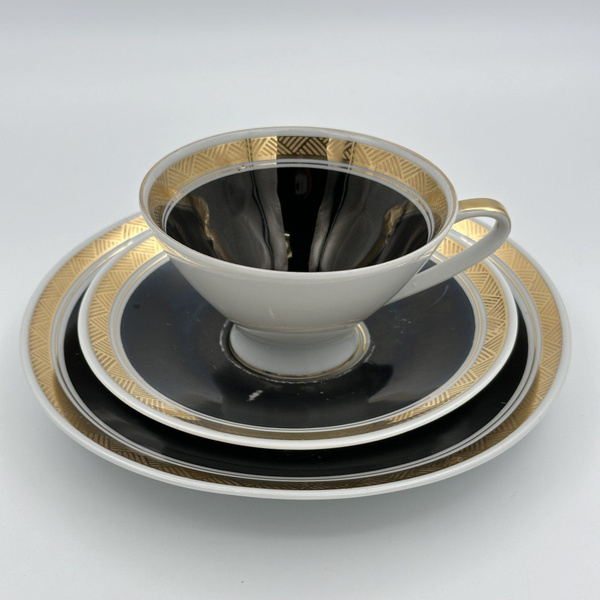 Чайное трио с геометрическим орнаментом, мануфатура WORKS GEHREN, фарфор, крытьё, золочение, ГДР ...