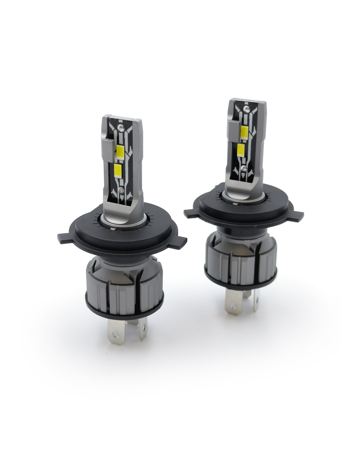 Лампа автомобильная OEM 12 В EA-E2-H4-28 купить c доставкой на OZON по ...