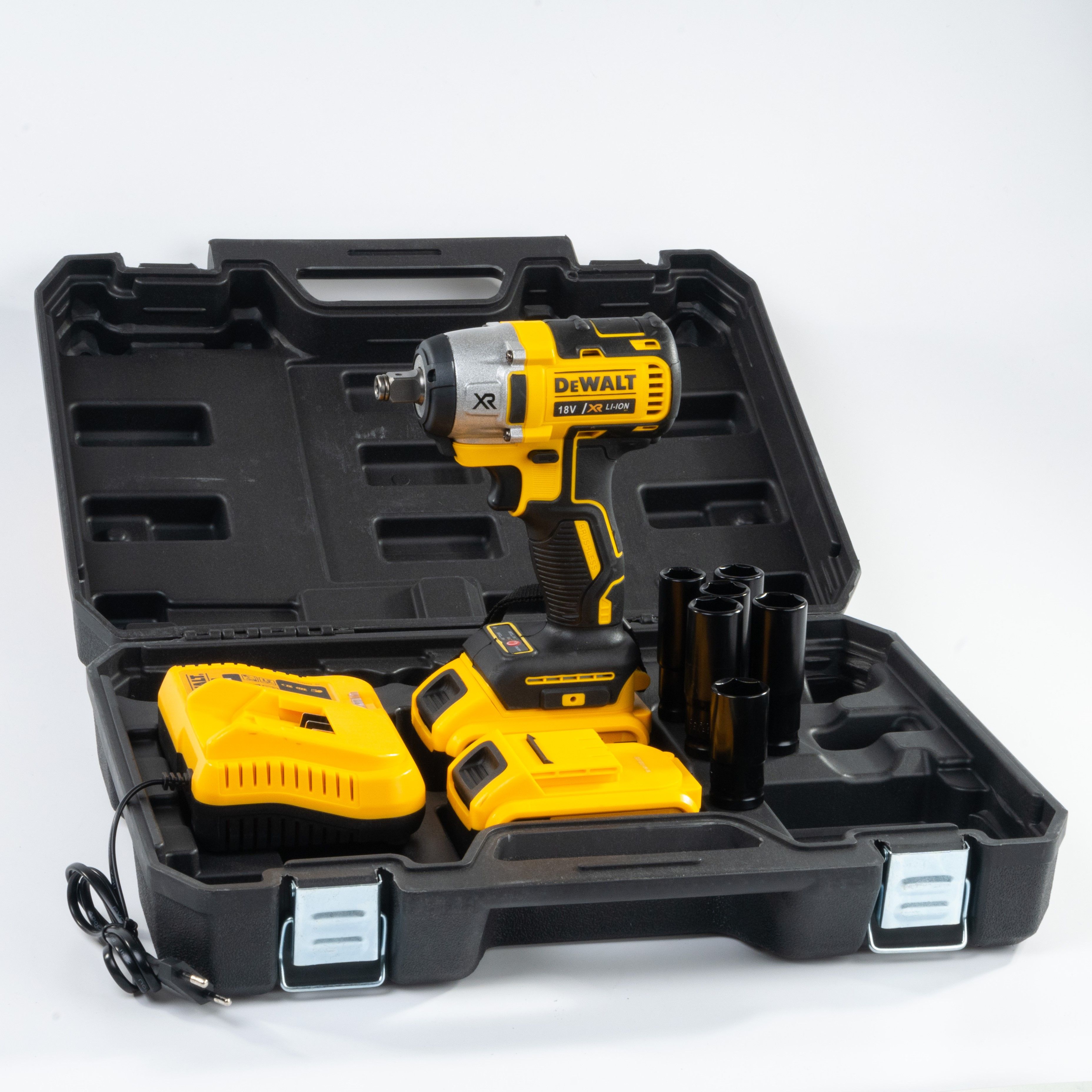 Бесщеточный ударный гайковерт Dewalt DCF880 18V 5.0AH купить на OZON по ...