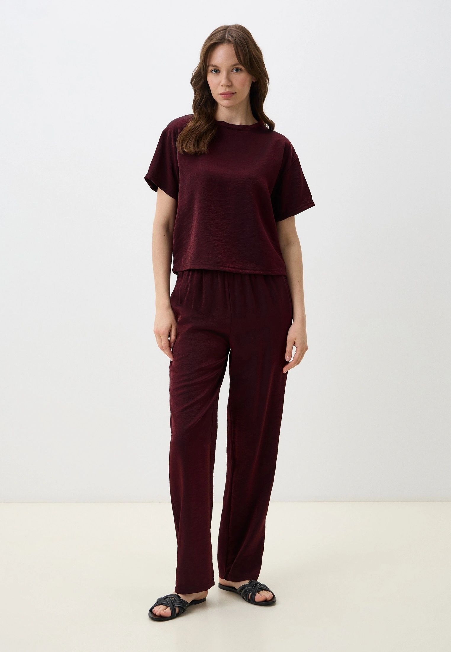 Костюм классический Женский UPTREND Повседневный двойка бордовый, размер 50, рост 170-178 Россия ...