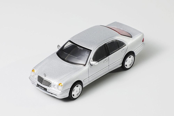 Модель коллекционная Paudi Model Mercedes-benz E55 AMG (W210 ...