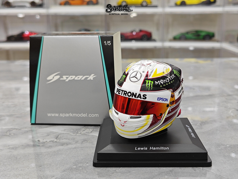 Модель шлема Формулы-1 Spark 1/5 #Lewis Hamilton United States GP-2015 ...