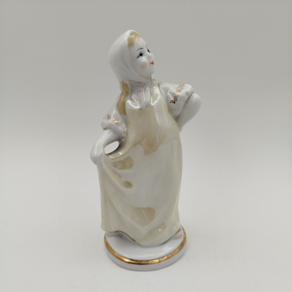 Статуэтка винтажная Юная плясунья, фарфор, роспись, Завод Красный фарфорист Чудово, СССР, 1961 г ...