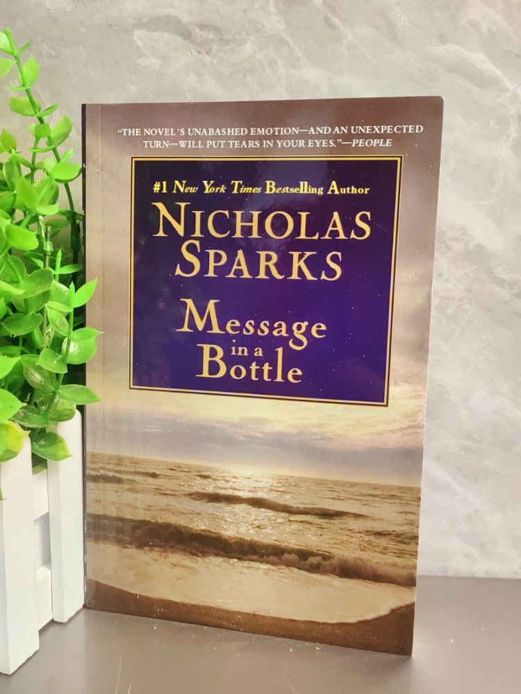 Message in a Bottle | Nicholas Sparks купить на OZON по низкой цене ...