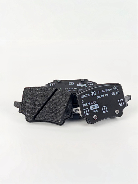 Volkswagen Колодки тормозные дисковые Задние, арт. 3WA698451 купить на ...