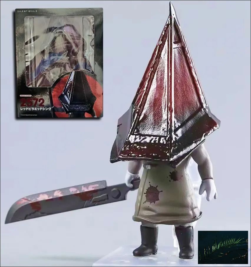 Фигурка Сайлент Хилл 2 Пирамидоголовый / Silent Hill 2 Pyramid Head ...