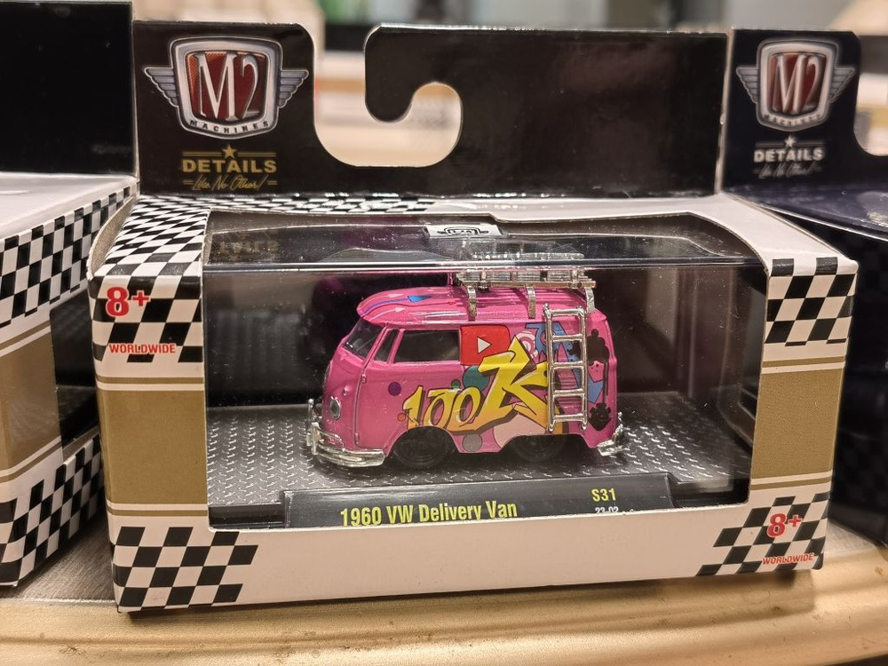 Машинка 1/64 M2 Car model toy 1960VW delivery van купить на OZON по ...