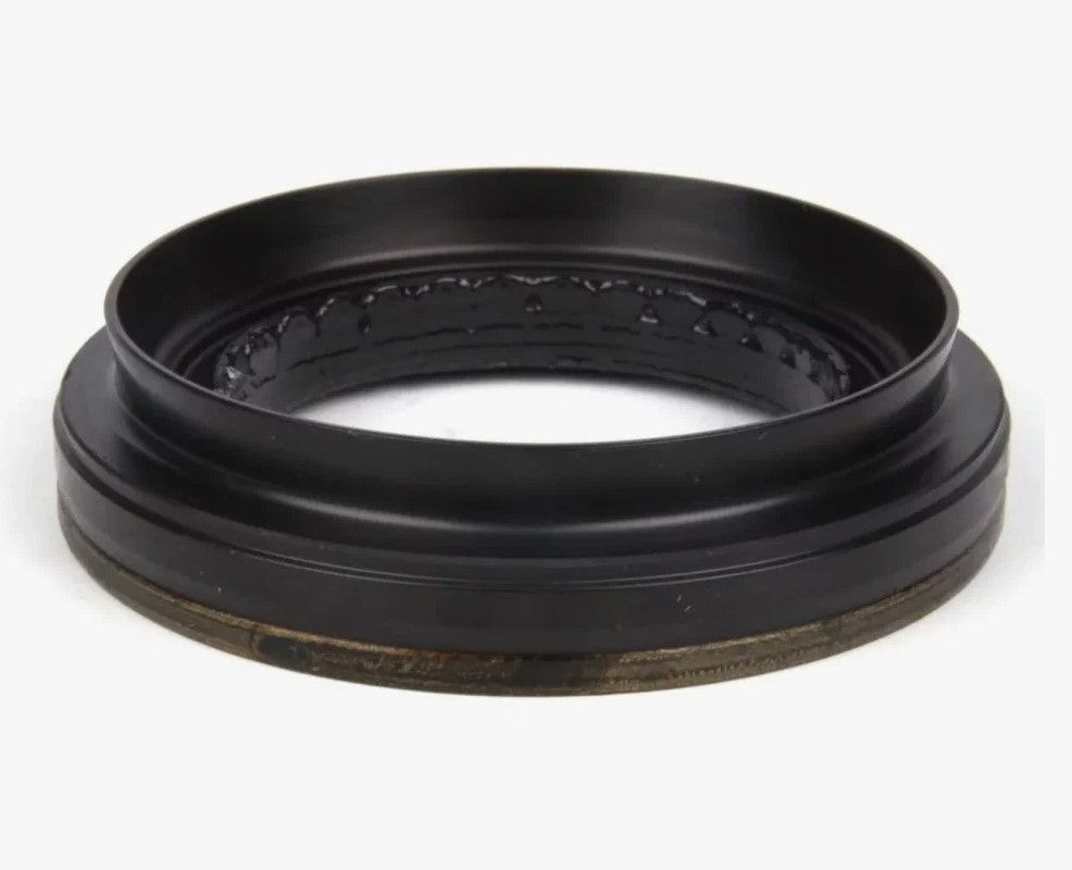 Сальник привода правого Nissan 38342-8H50B купить на OZON по низкой ...