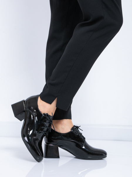 Полуботинки Женский Ascalini черный, размер 39 На любой сезон 9 Шнурки Стандартный средний (до 9 ...