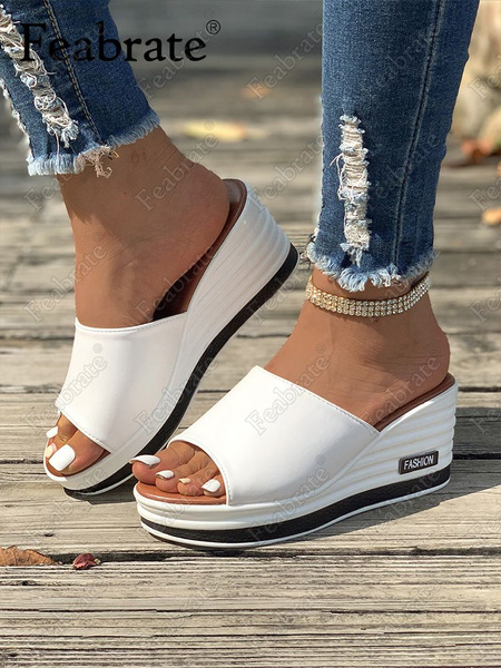 Шлепанцы Женский Feabrate, размер 36 Полиуретан Толстая подошва, Круглый нос R (средняя) Без ...