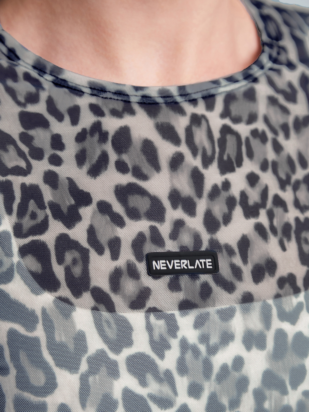 Лонгслив Женский NEVERLATE леопардовый Длинный, размер 42 Лейбл облегающий Анималистический ...