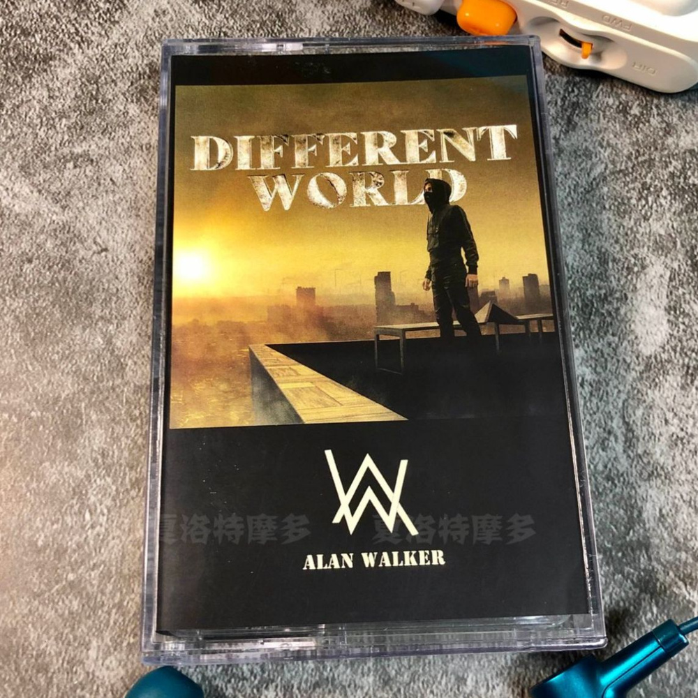 Audio MC (кассета) Alan Walker Different World Кассета аудиокассета-Melodic - купить по низким ...