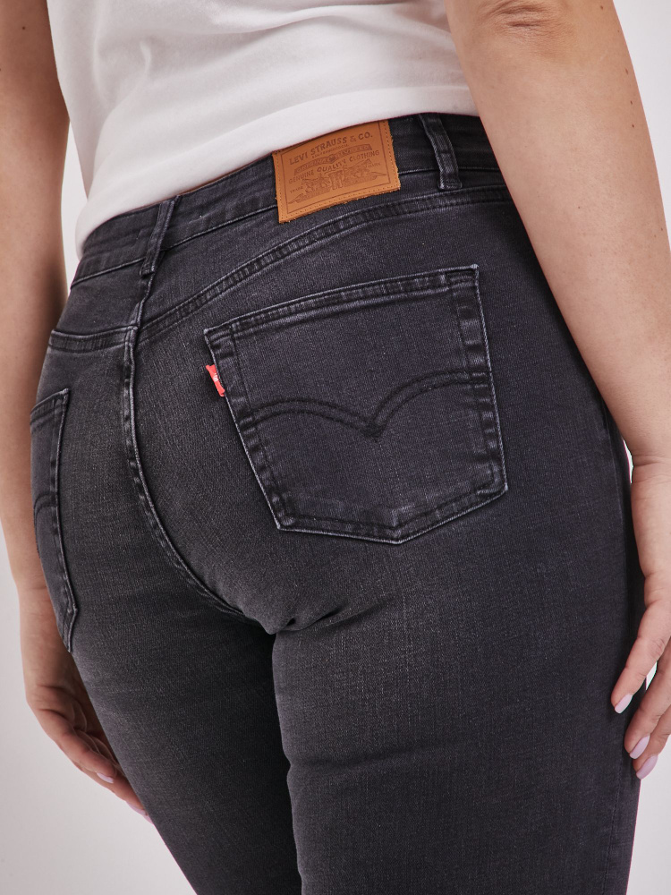 Джинсы Женский Levi's черный Хлопок, Эластан, размер 46 Молния Турция На любой сезон купить c ...