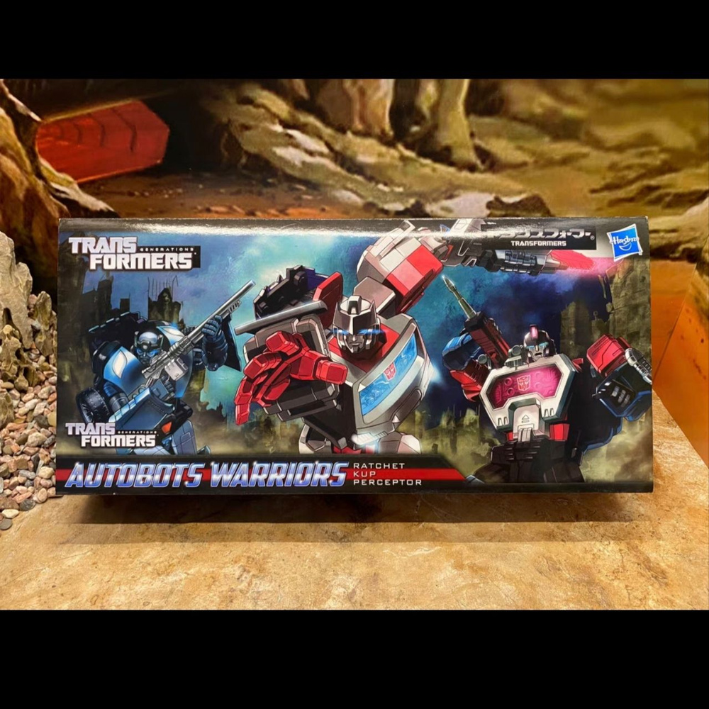 Трансформеры Hasbro Игрушка Transformers : Autobots Warriors Ratchet ...