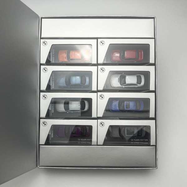 AR BOX 1:64 BMW 3 Series 50th Легковая модель автомобиля,разноцветный ...