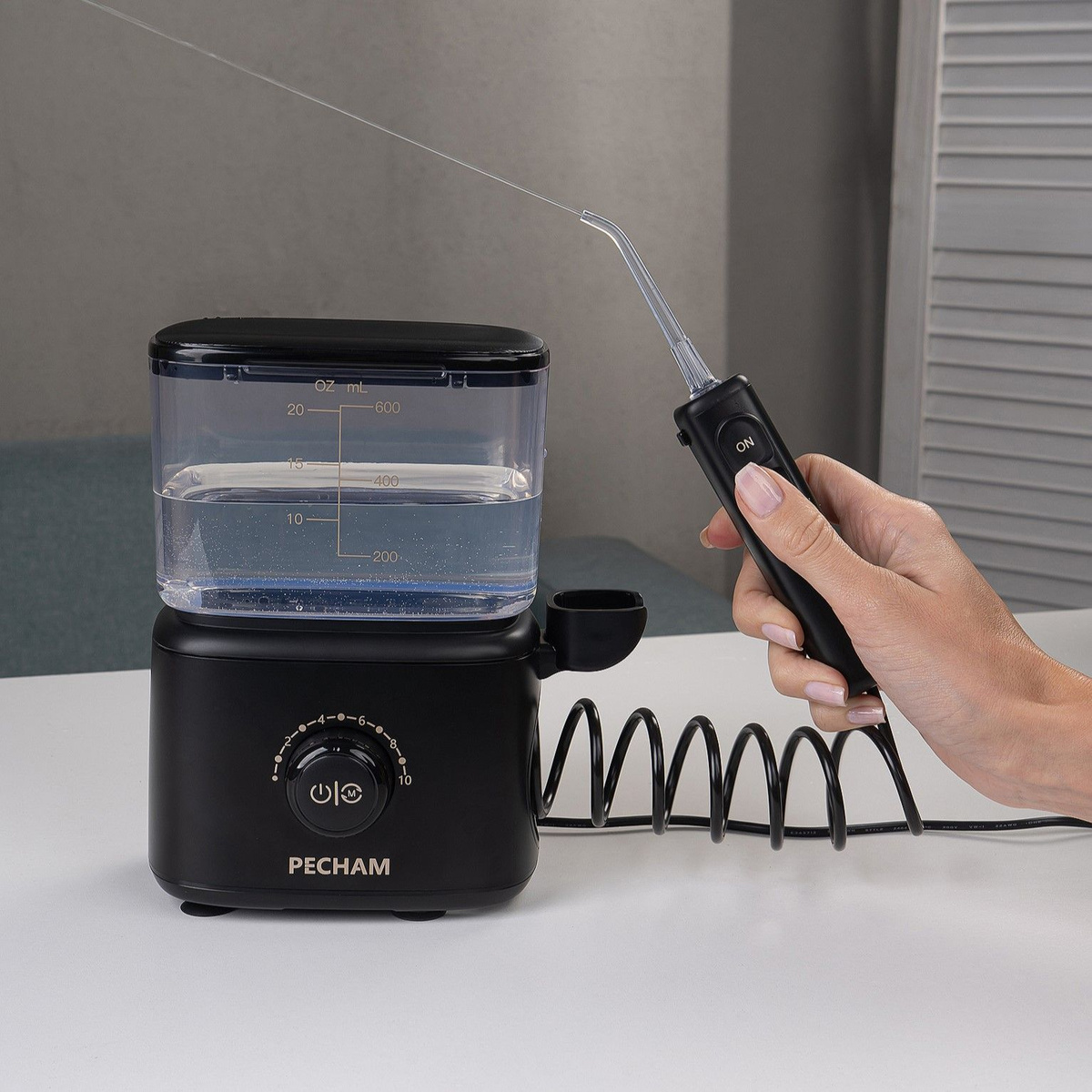 Ирригатор для полости рта стационарный PECHAM Family PC-2200, 600 мл, 5 насадок купить c ...