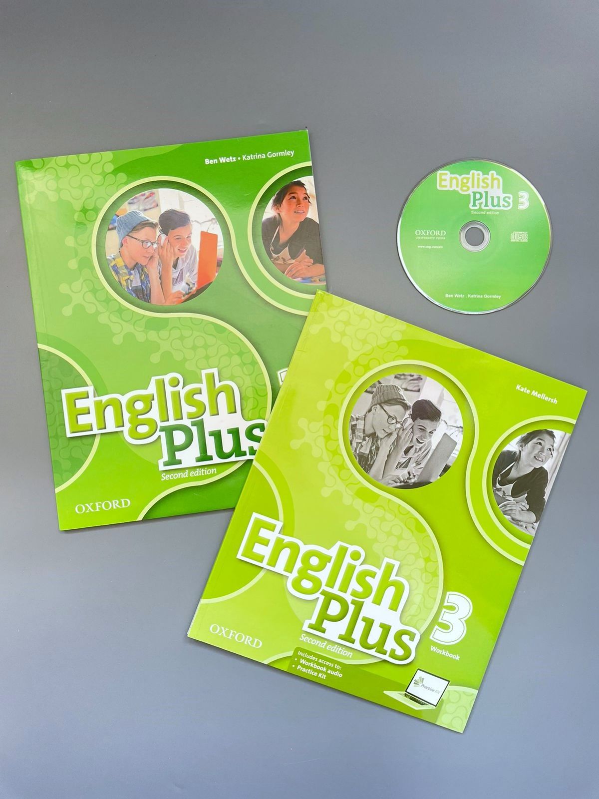 English plus 3 Students Book+Workbook+Диск купить на OZON по низкой ...