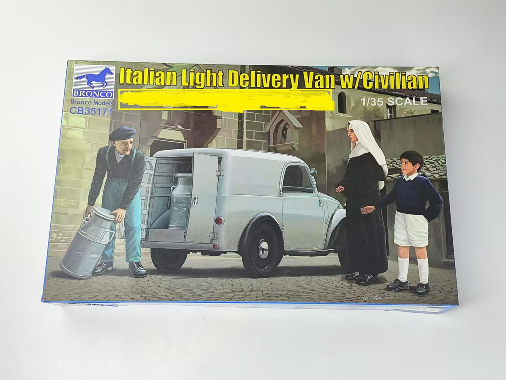 Bronco Model CB35171 1/35 Итальянцы Легкий гражданский грузовой ...