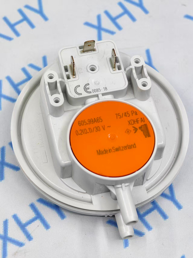 Прессостат дифференциальный Huba Control 75/45 Па 2-контактный, датчик ...