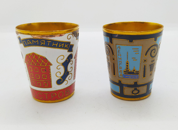 Пара стопок Ленинград, мельхиор медь-никель, золочение, эмали, Ленинградская ювелирная фабрика ...