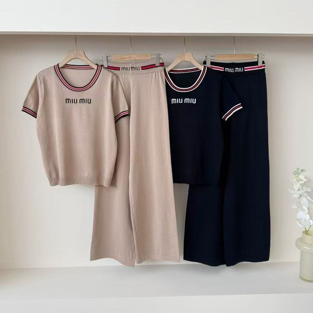 Футболка Женский Miu Miu серый Короткий размер 46 Полиэстер Смесовая ткань Полоска свободный