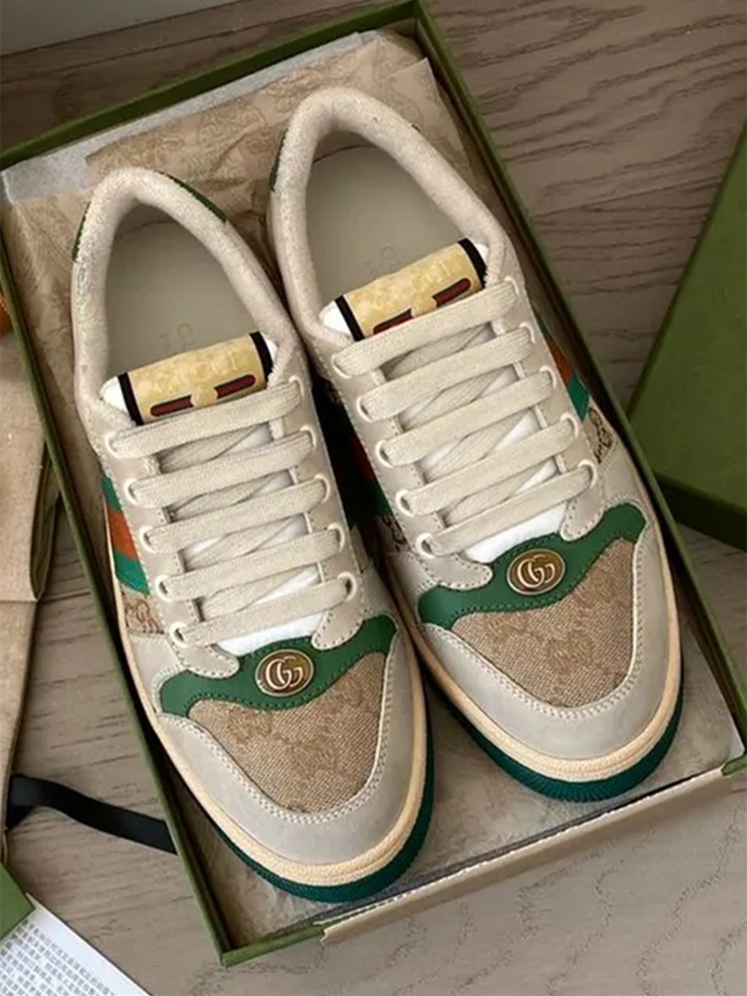 Закрытый нос Женский, Мужской Gucci Софт Бодибилдинг, размер 44 На ...