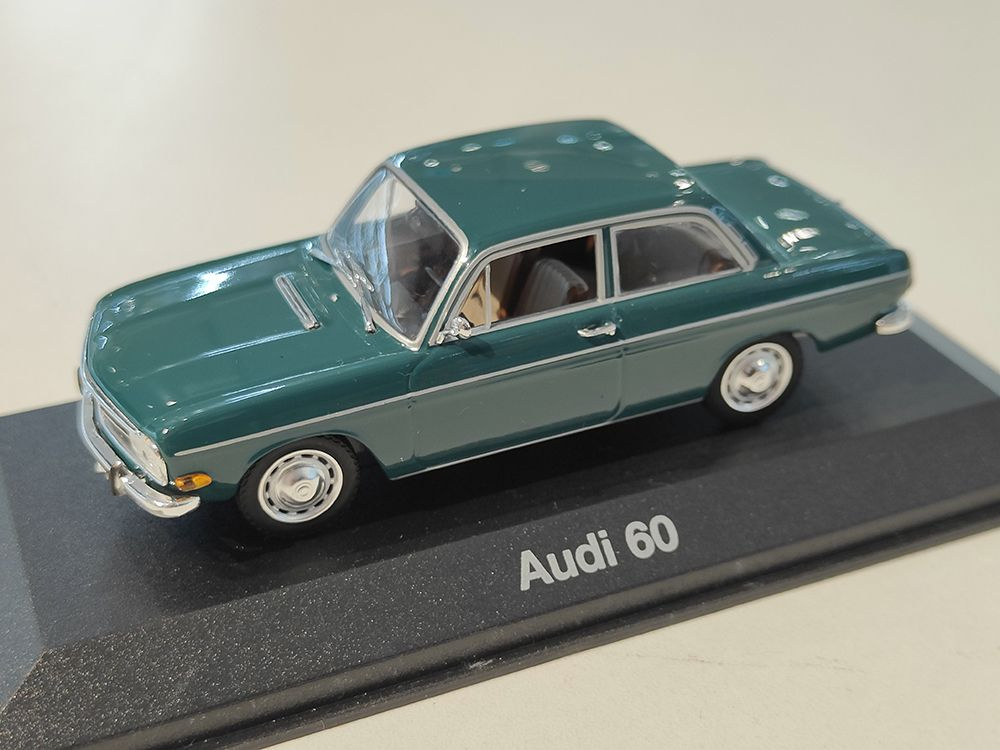 Модель коллекционная Audi 60 1965 зеленый (бокс может иметь потертости или трещины) - купить в ...