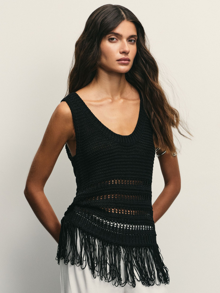 Топ Женский Zarina черный, размер 44 Акрил, Вискоза Без рукавов Повседневный Бахрома Китай ...