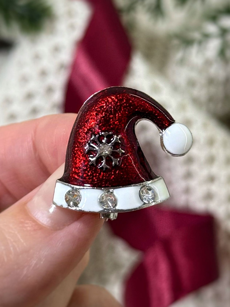 Брошь "Новогодняя Шапка" купить на OZON по низкой цене (3142817709)